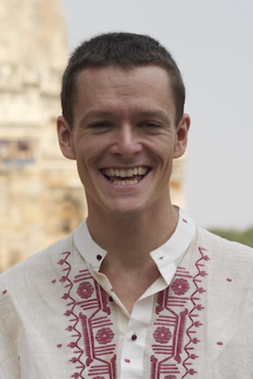 With seed grant, economist studies farmer decisions for better food ...