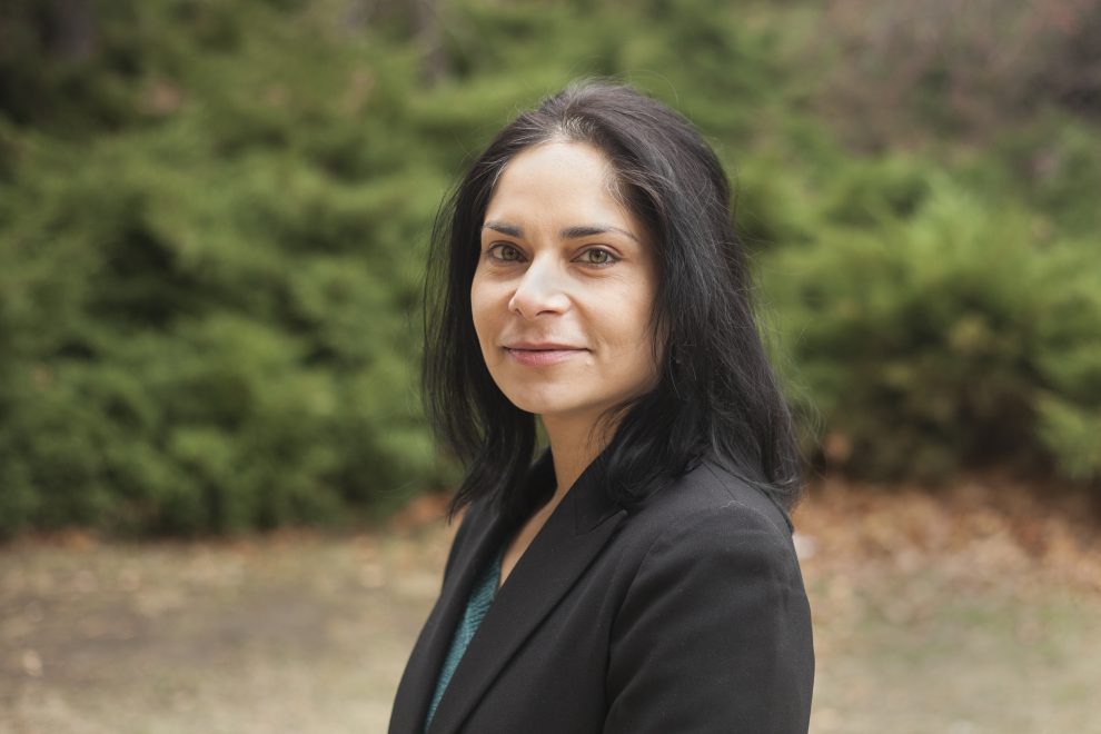 Paid maternity leave makes happier moms | CAHNRS News | Washington State University