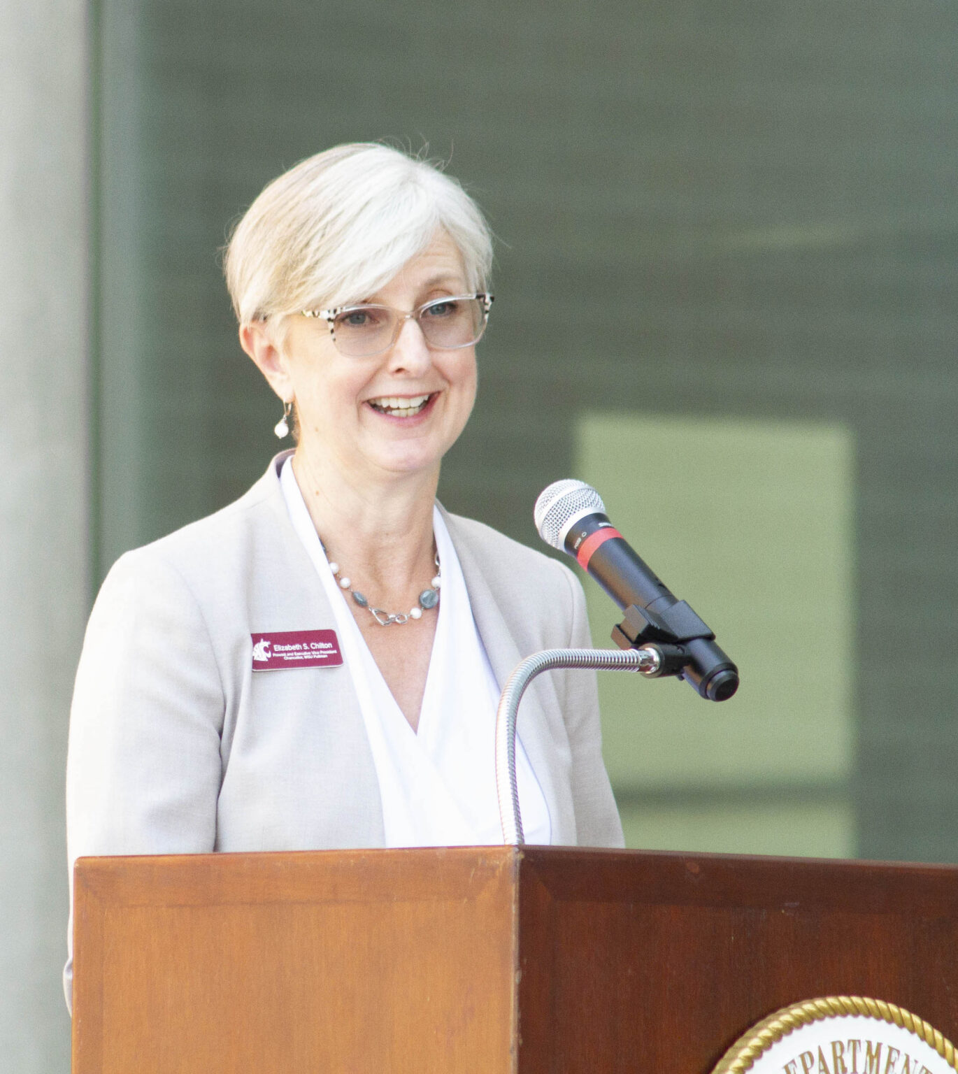 U.S. Secretary of Agriculture helps break ground for new USDA-ARS Plant ...