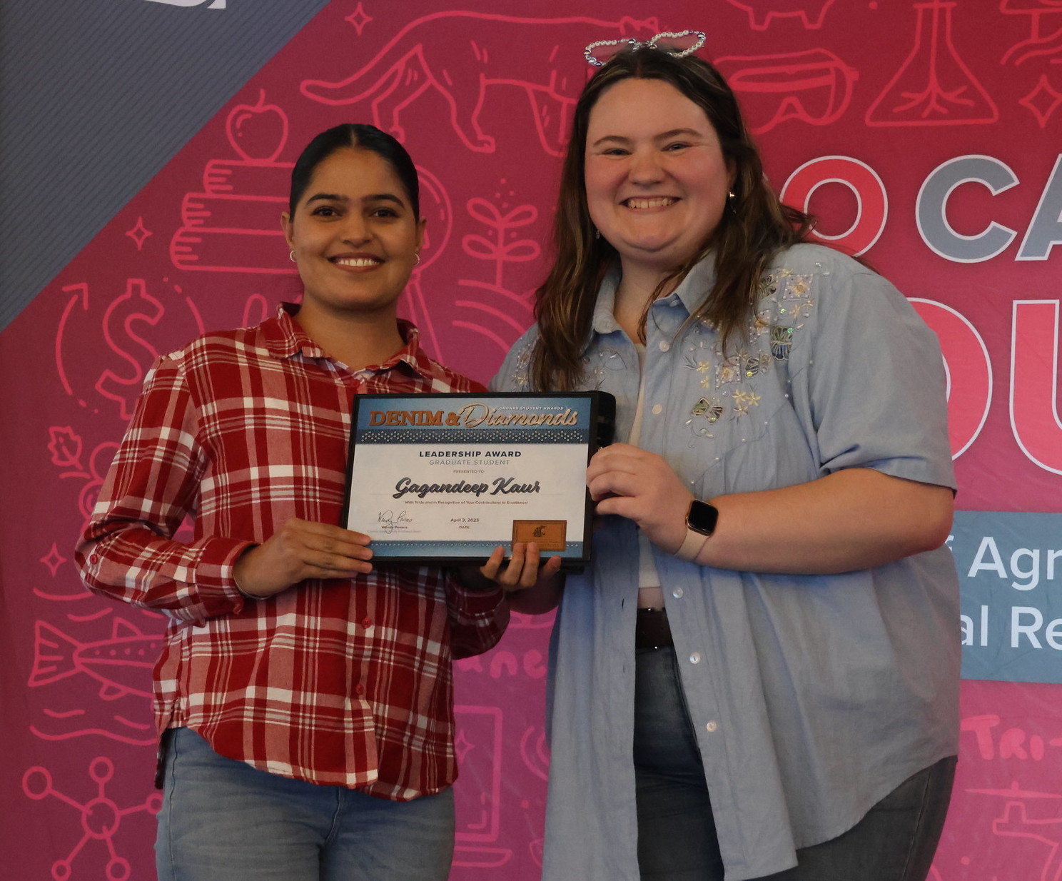 Denim-themed 2025 awards celebrate the outstanding students of CAHNRS ...