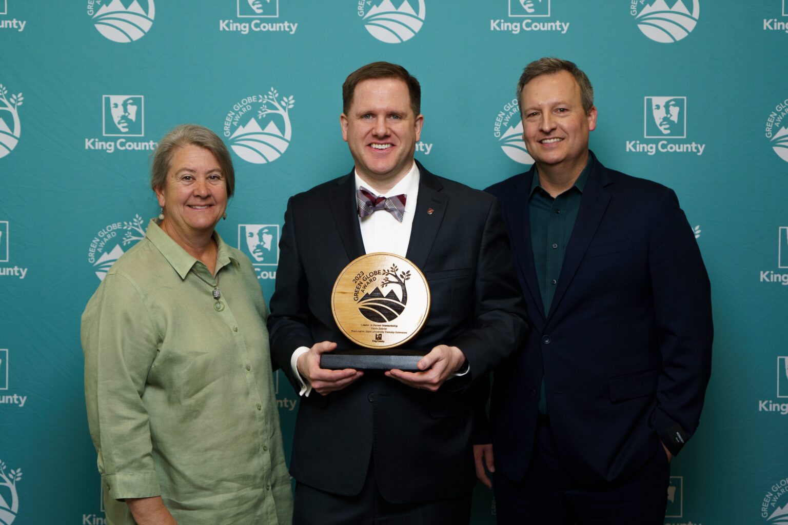 Award honors Forester Kevin Zobrist and team’s stewardship impact ...
