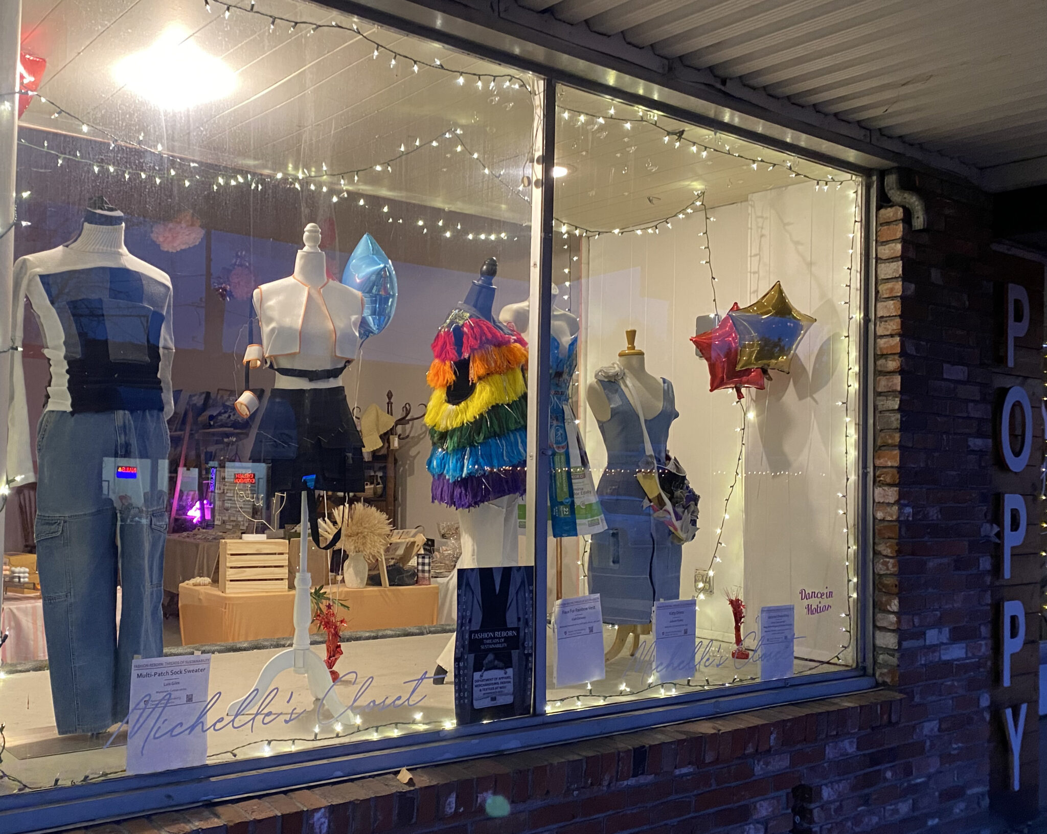 Pullman storefronts brightened by WSU students’ creative designs ...