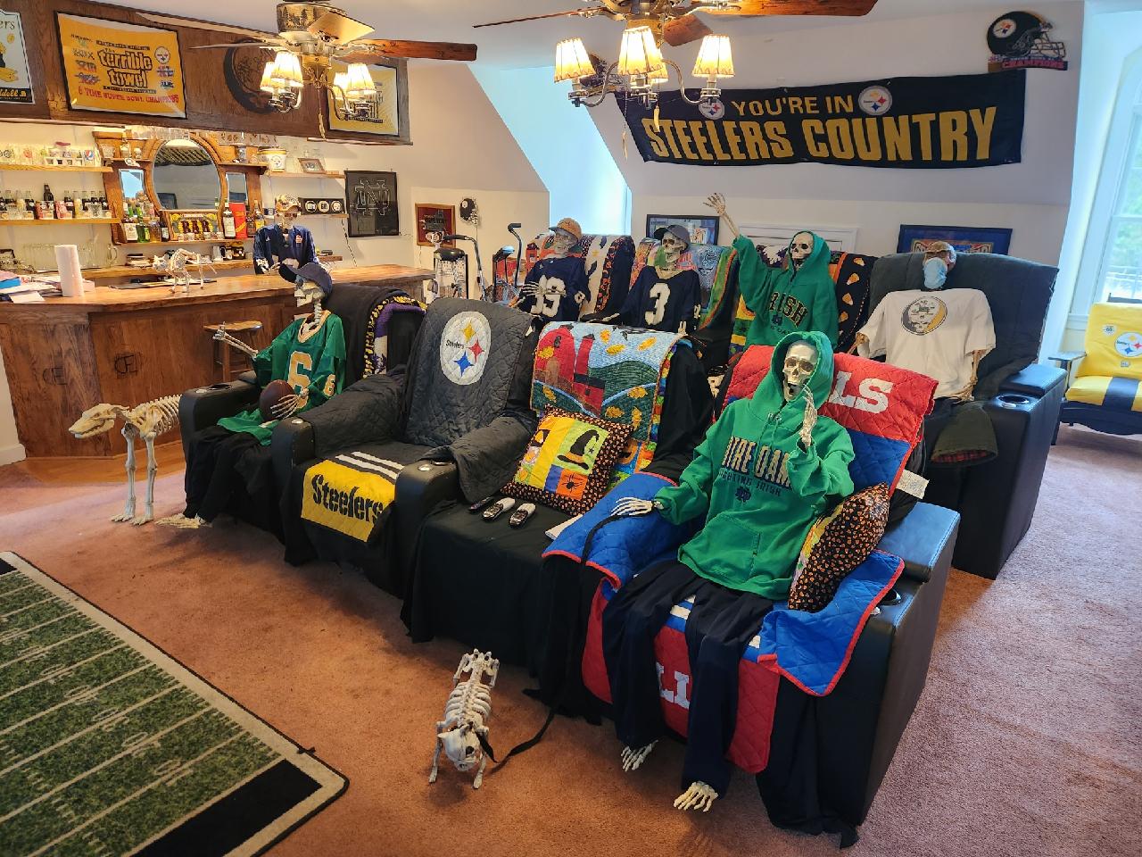 Super fans | College of Agricultural, Human, and Natural Resource ...