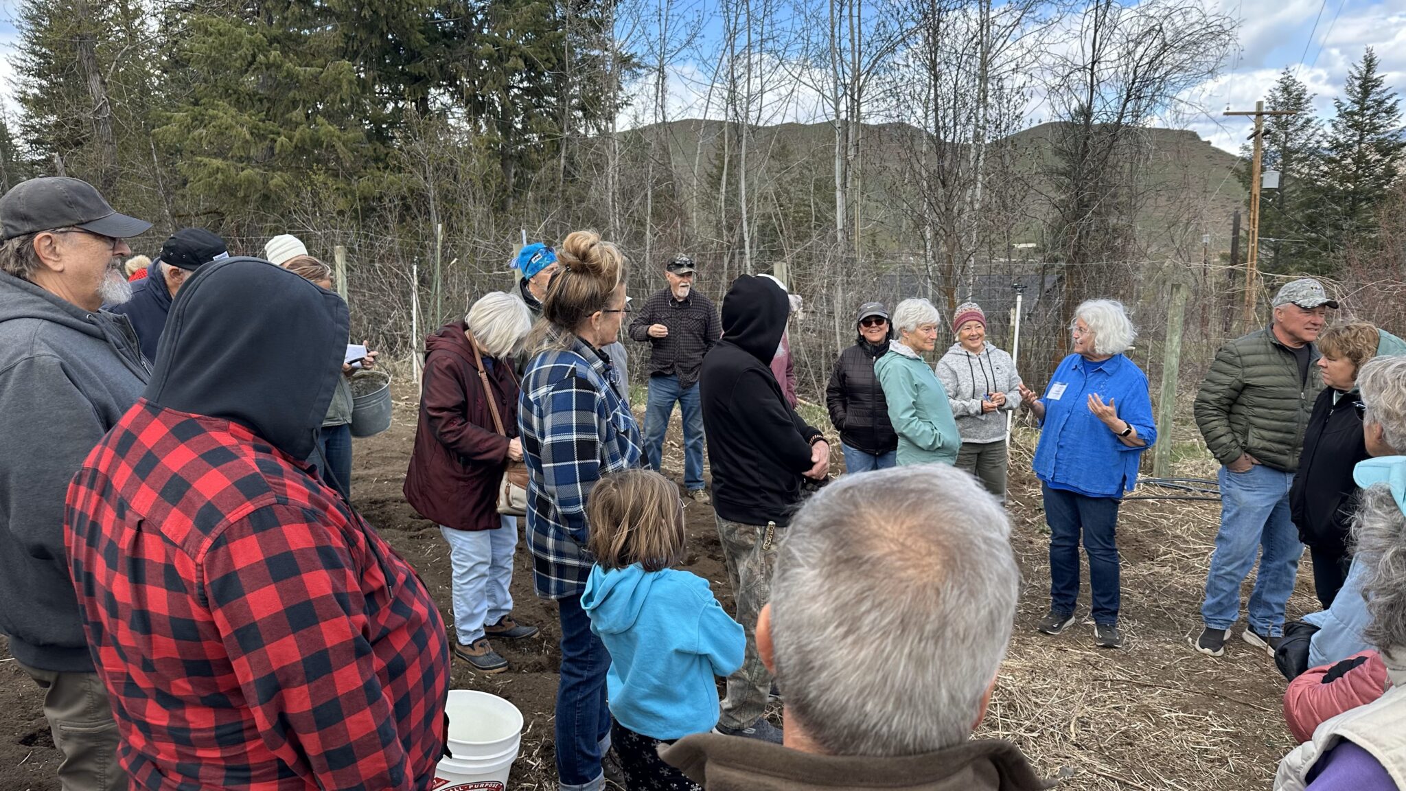 Write up on Master Gardener Suellen Whites Raspberry Pruning Workshop ...