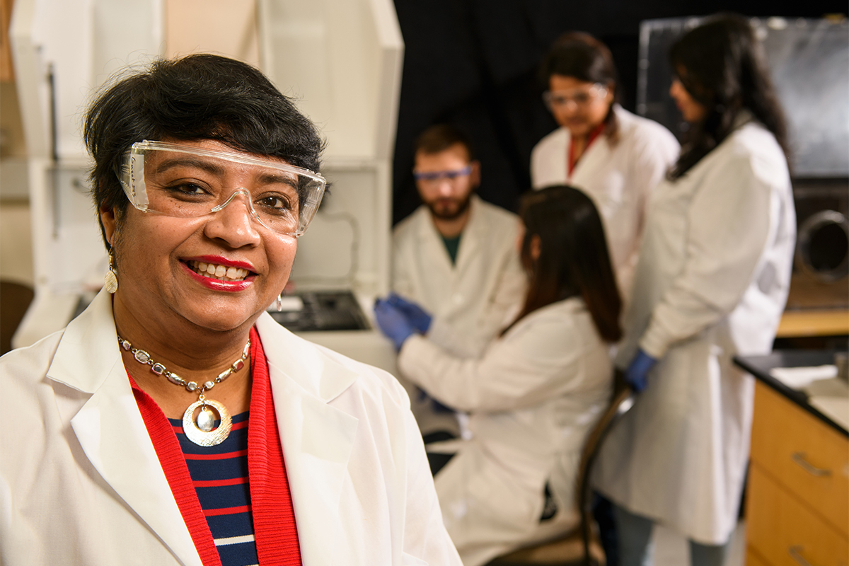 Lead researcher on repairing bones with 3D printer to give ...