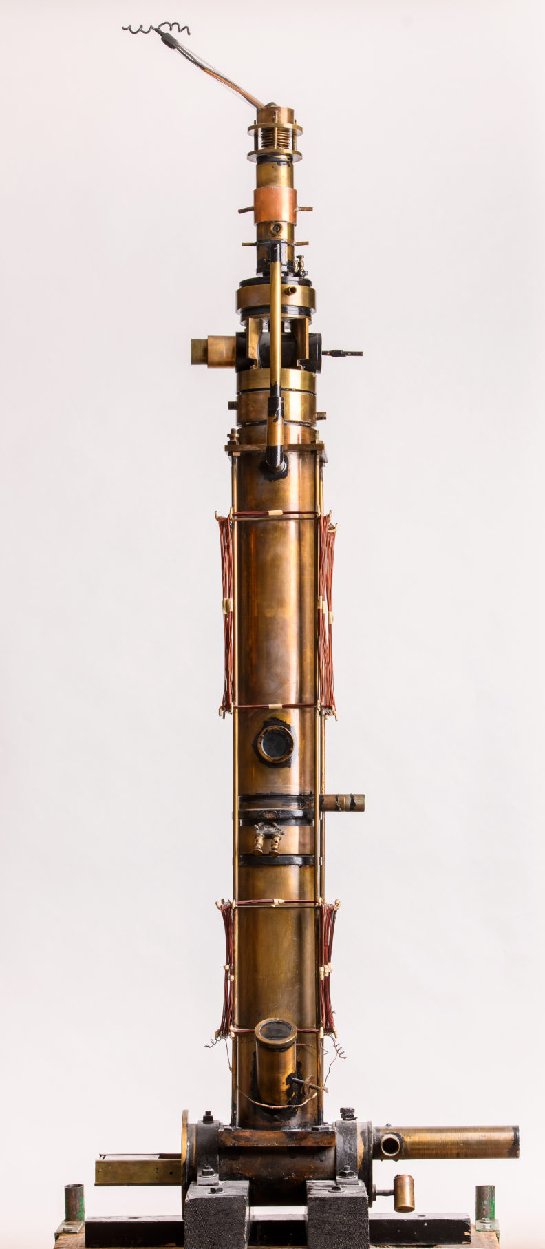 North America’s first electron microscope | WSU Insider | Washington ...