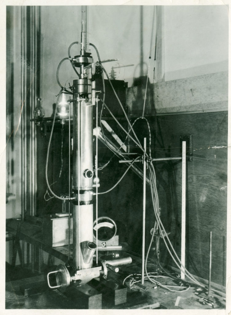 North America’s first electron microscope | WSU Insider | Washington ...