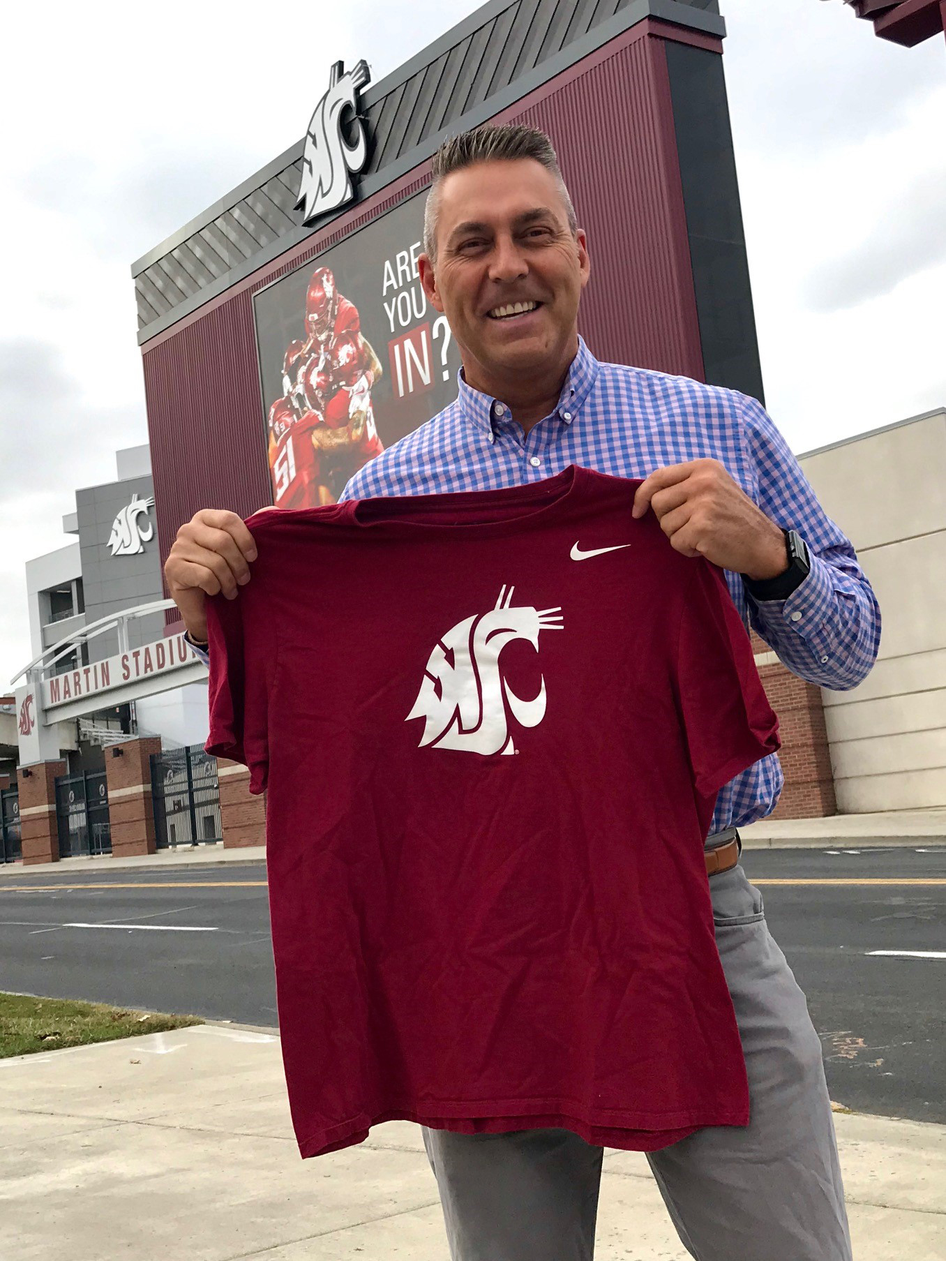 Philanthropist who funds college dreams earns his own degree | WSU ...
