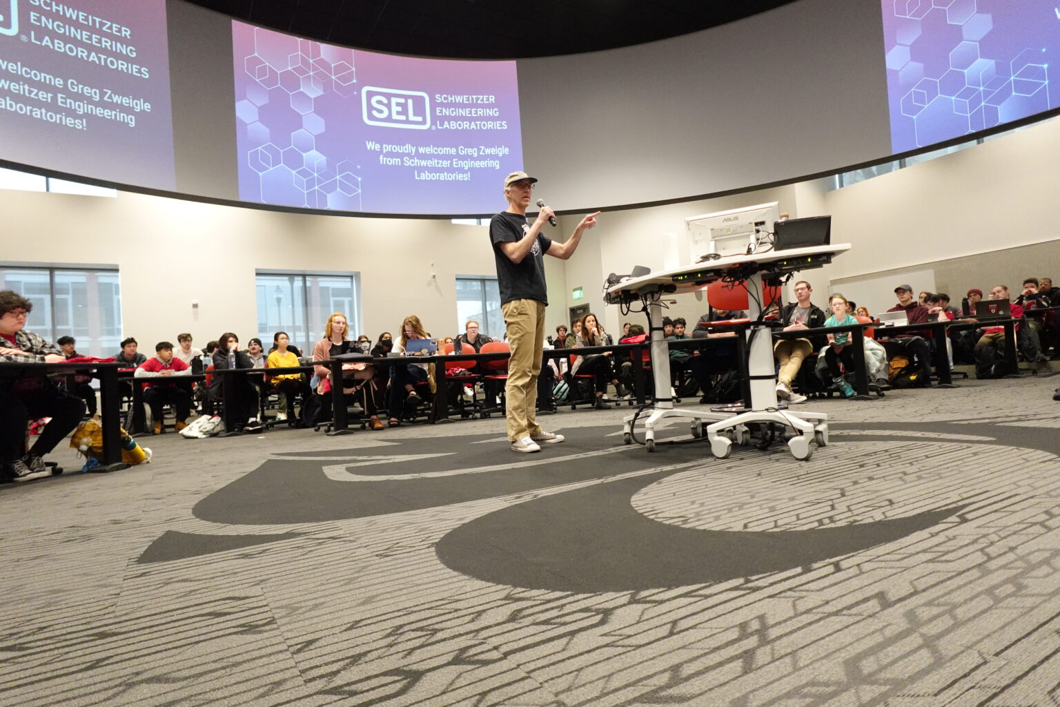 Ready, set, code: CrimsonCode Hackathon fosters innovation, collaboration | WSU Insider ...
