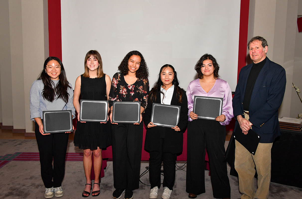 WSU Emeritus/Emerita Society gives awards, grants to undergraduate ...