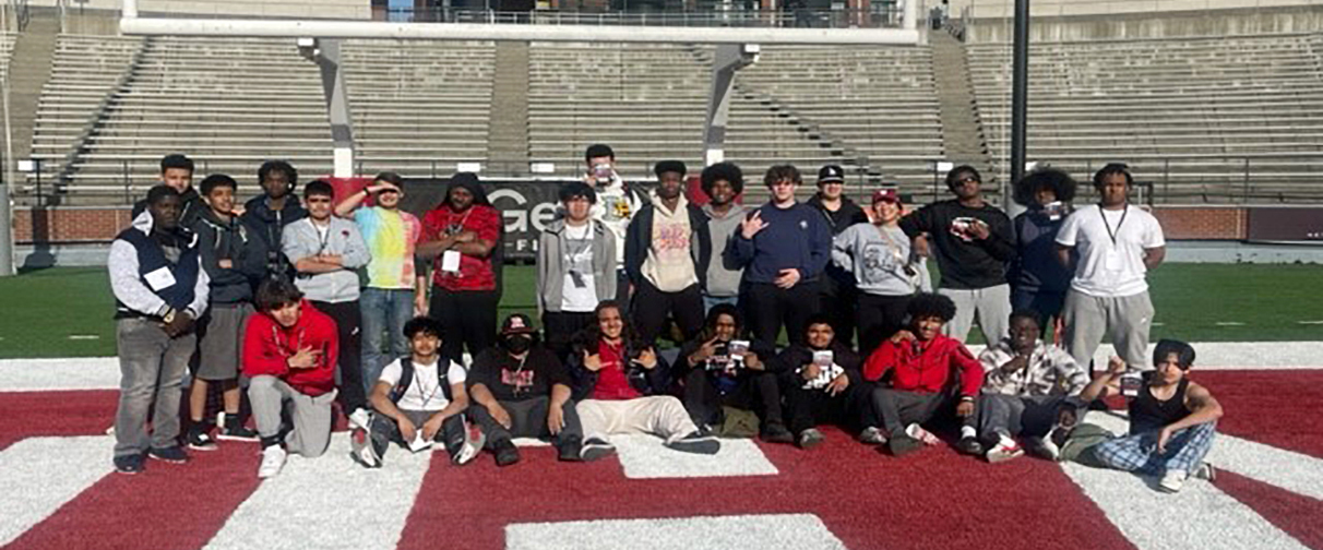 High school football team gets a hand from WSU, Pullman officials | WSU ...