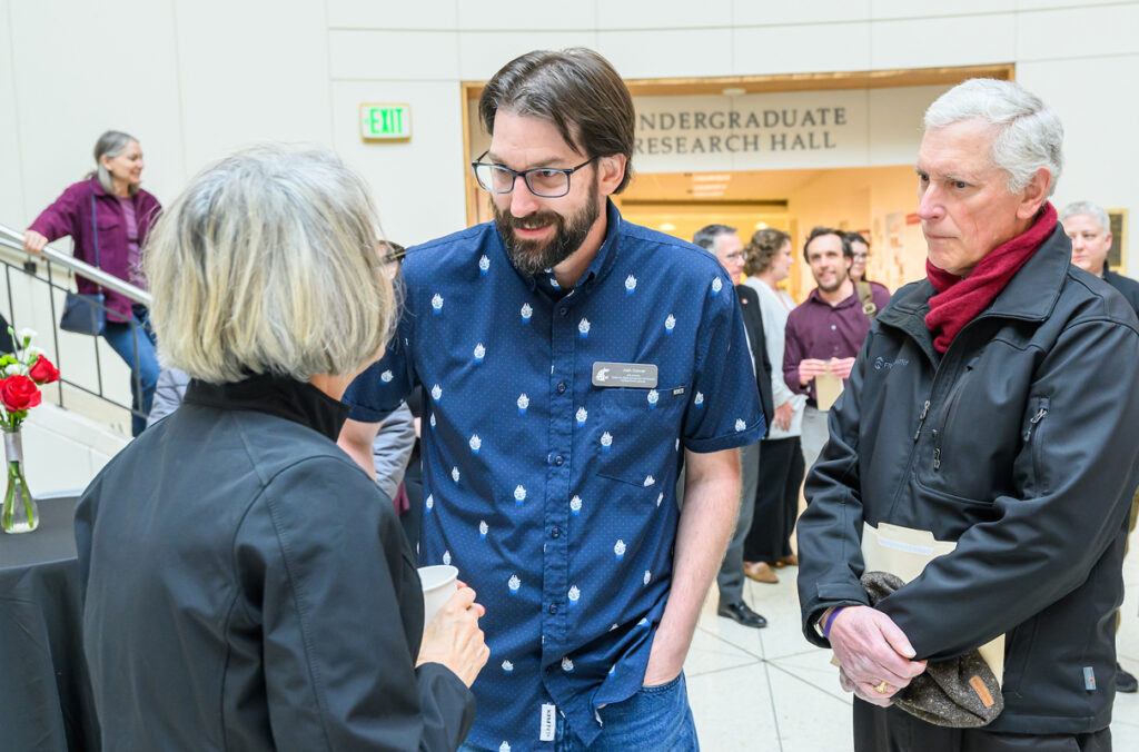 President Cantwell concludes statewide ‘whistle‑stop’ tour | WSU Insider | Washington State ...