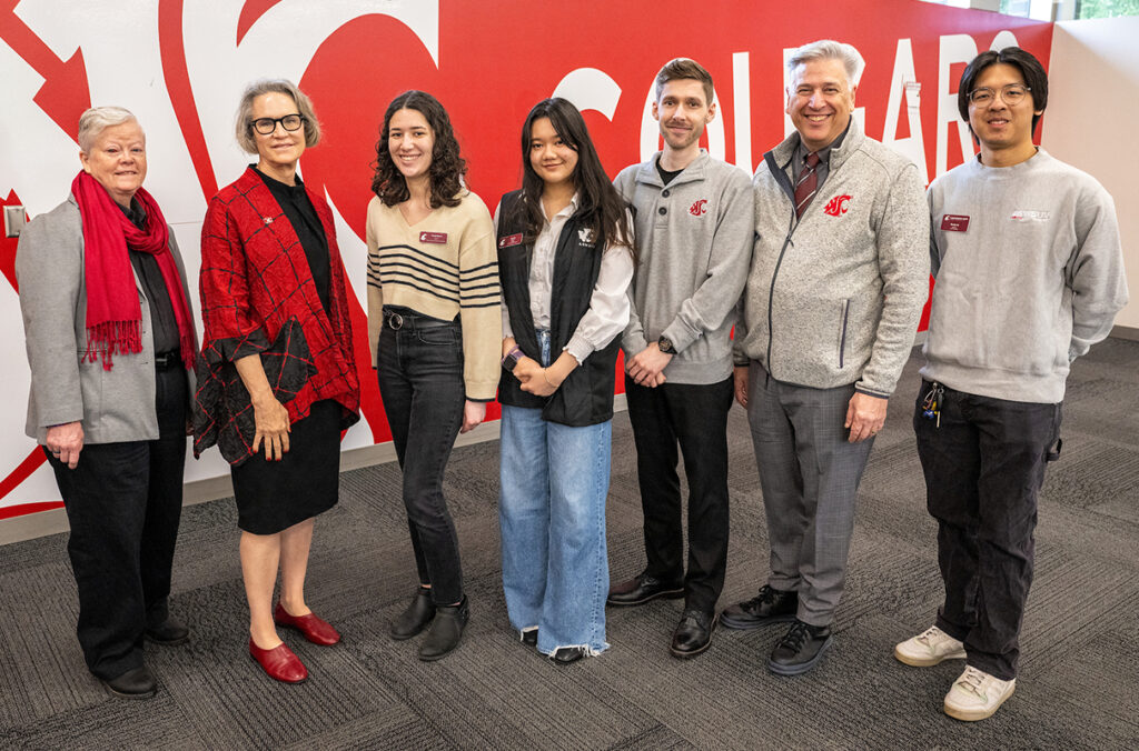 President Cantwell concludes statewide ‘whistle‑stop’ tour | WSU Insider | Washington State ...