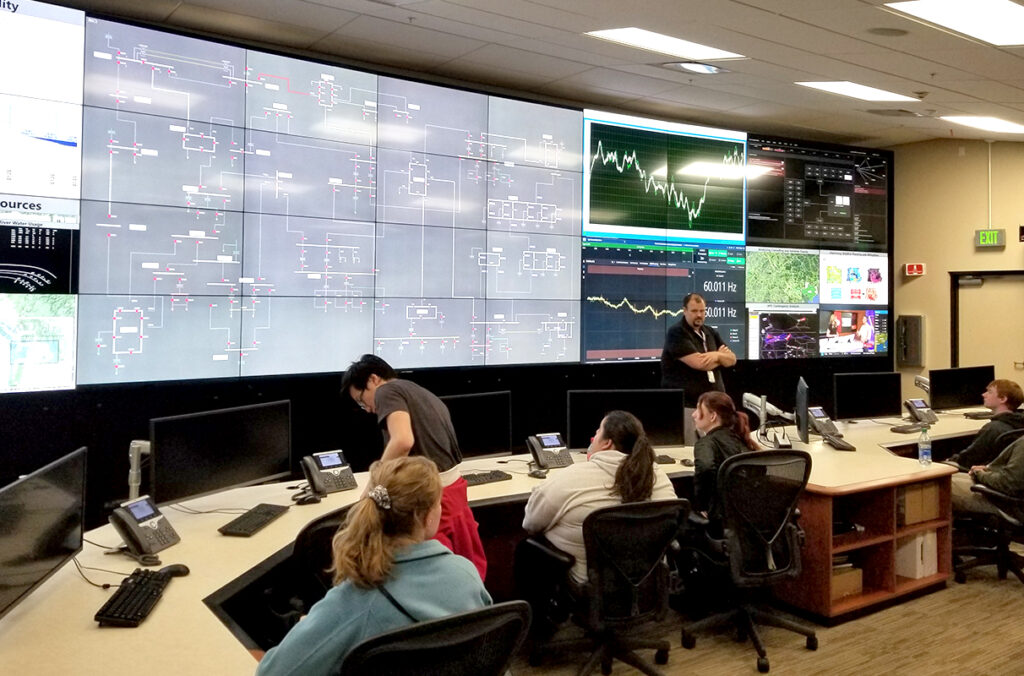 Workshop brings cybersecurity education and research to Pullman | WSU ...