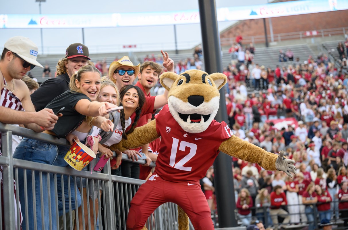 WSU and Nike extend apparel contract through 2028 | WSU Insider ...