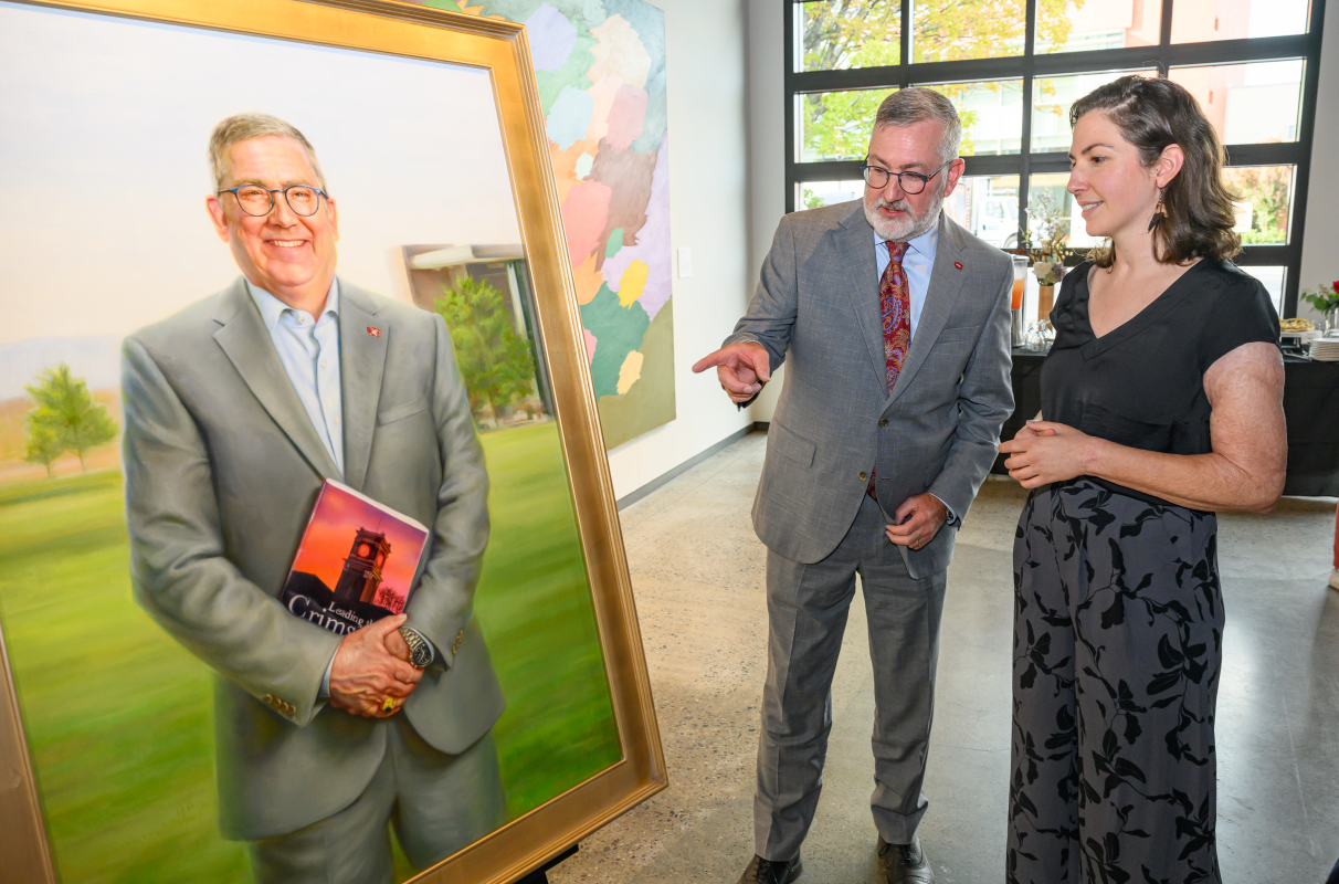 Kirk Schulz’s presidential portrait unveiled | WSU Insider | Washington ...