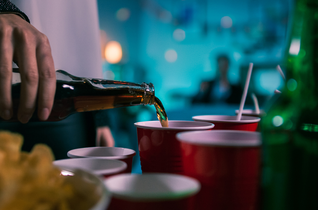 Before the party starts: Parental attitudes linked to college binge ...