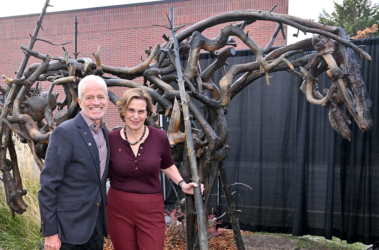 Sculpture dedicated on Pullman campus | WSU Insider | Washington State ...
