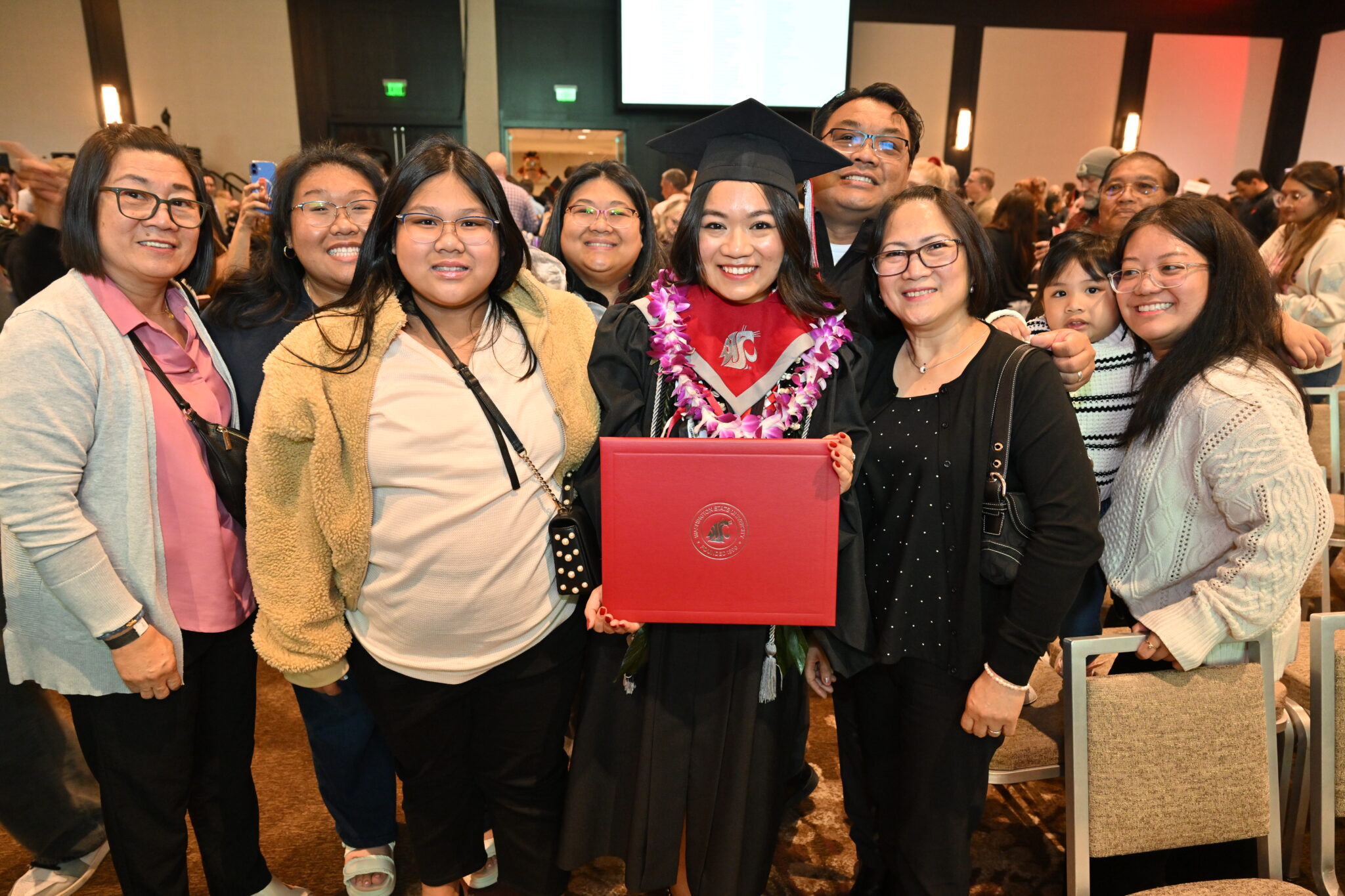 General Commencement Photos 2025 | WSU Global Campus Current Student ...