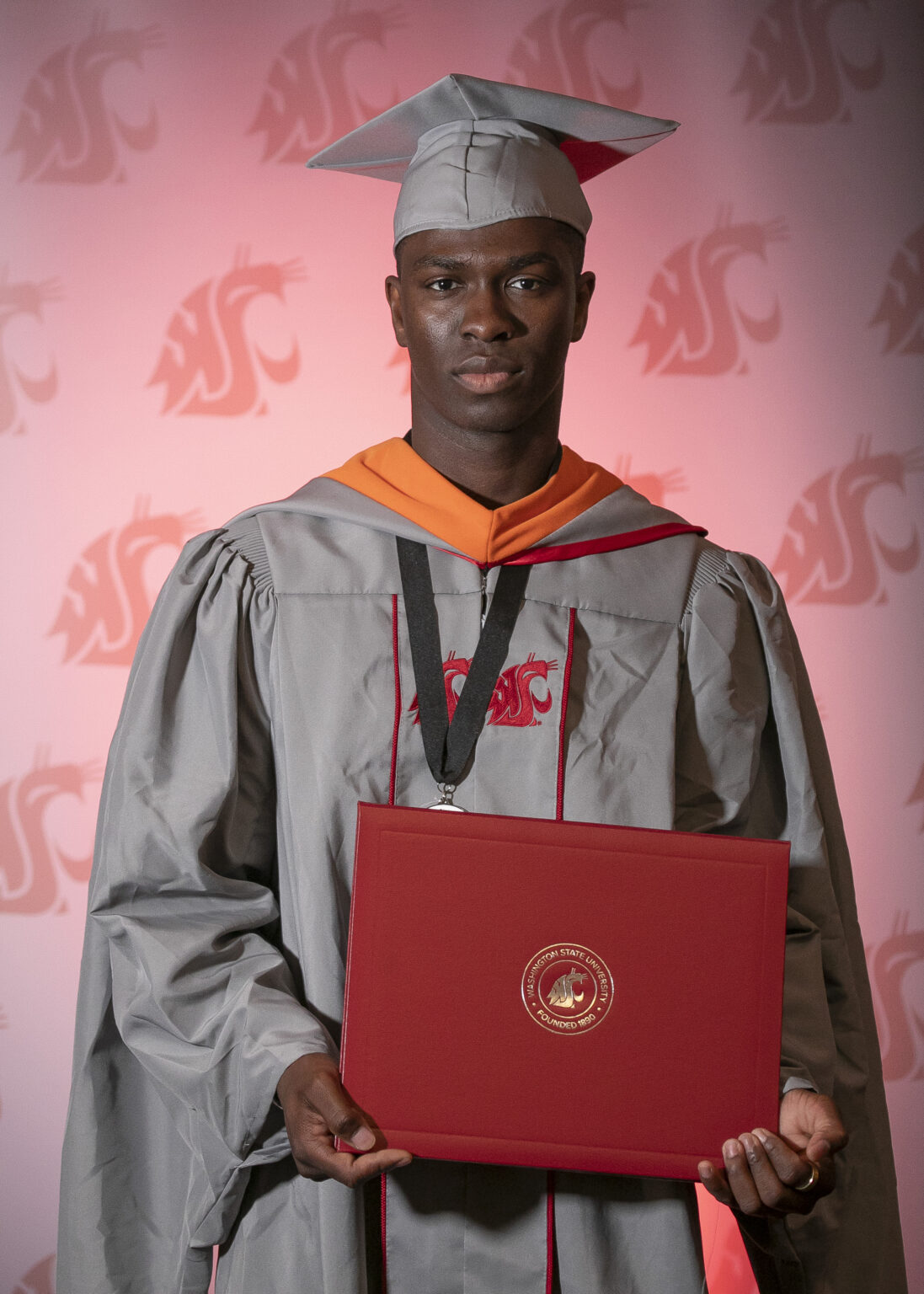 2025 Diploma Photos | WSU Global Campus Current Student | Washington ...
