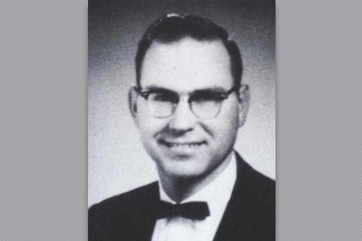 James E. Perry, ’61 DVM | In Memoriam | Washington State University