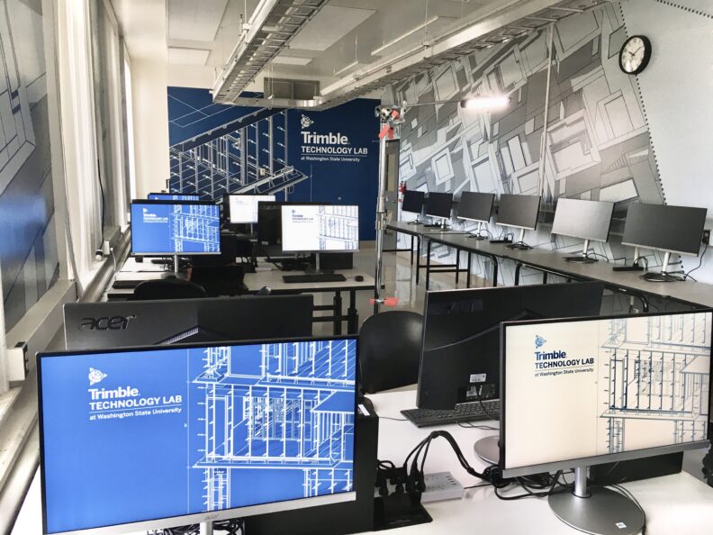 Tutoring Stations at WSU Trimble Technology Lab | Trimble Technology ...