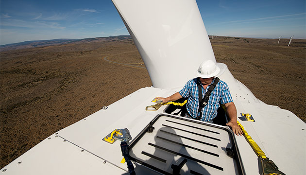 Gallery: Wild Horse Wind and Solar Facility | Washington State Magazine | Washington State ...