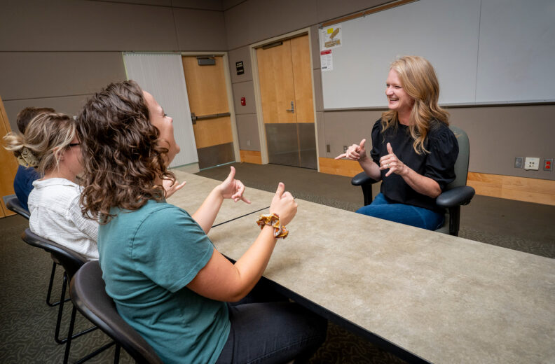 New Medical ASL Course Aims to Bridge Communication Gaps in Health Care ...