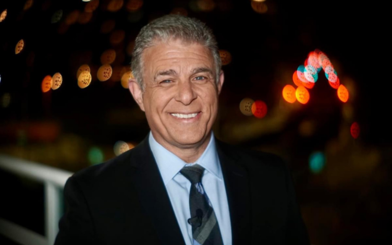 Everybody has a Story: A Workshop with Eric Johnson | Murrow Symposium ...