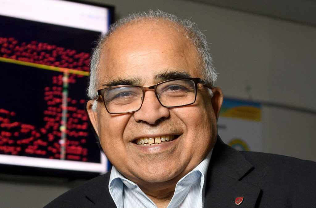 Bose receives lifetime achievement award | Office of Research ...