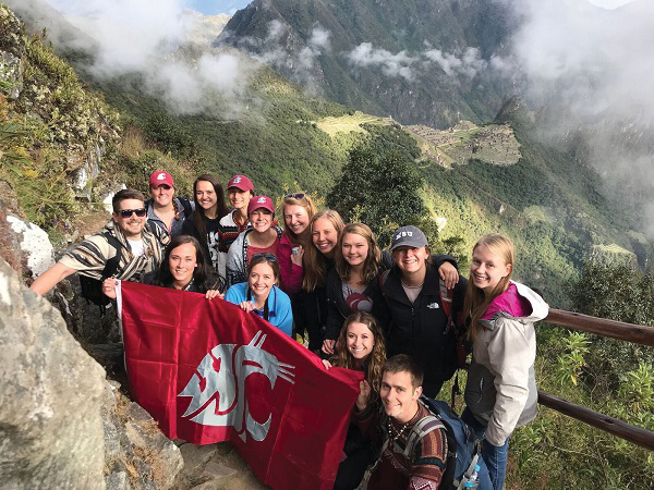 Students-in-Peru | Communications | Washington State University