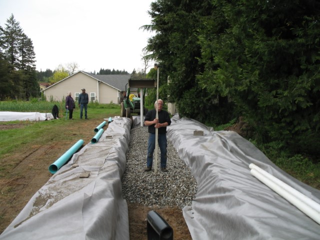 Building a Gravel Infiltration Trench | Rural Stormwater Solutions ...