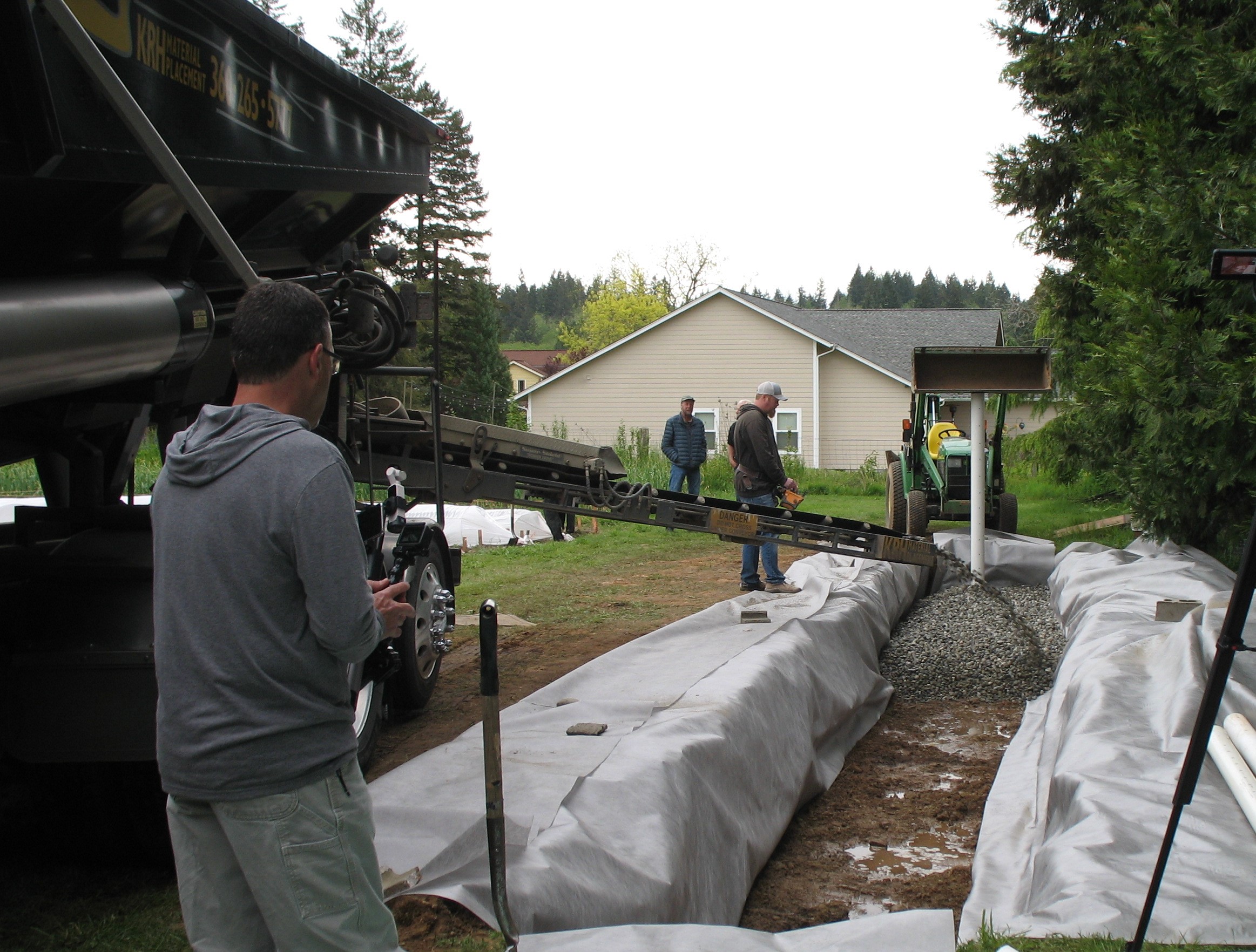 Building a Gravel Infiltration Trench | Rural Stormwater Solutions ...